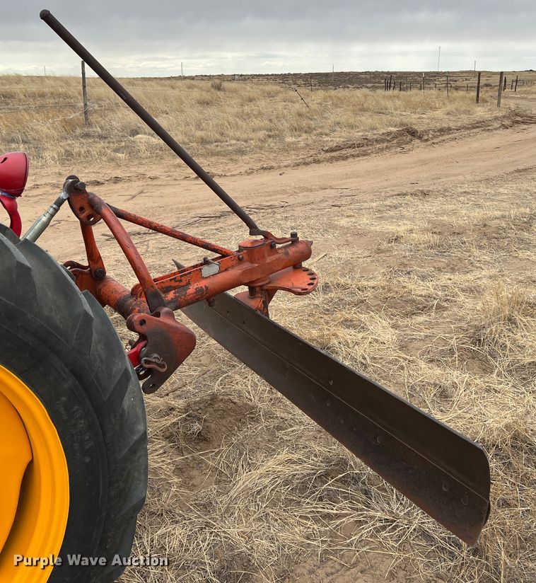 Danuser G-16 8' W blade in Ulysses, KS | Item IG9327 sold | Purple Wave