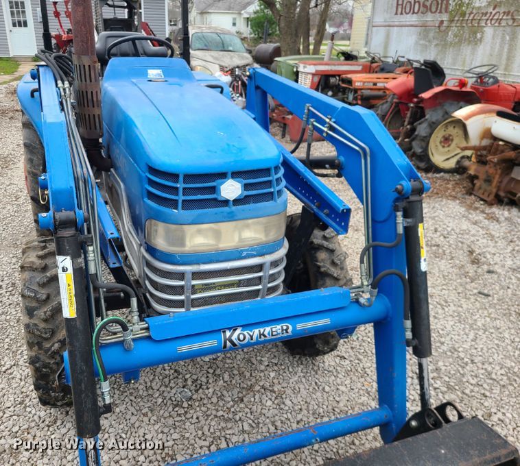 Kama TS254C MFWD tractor in Leeton, MO | Item IF9477 sold | Purple Wave