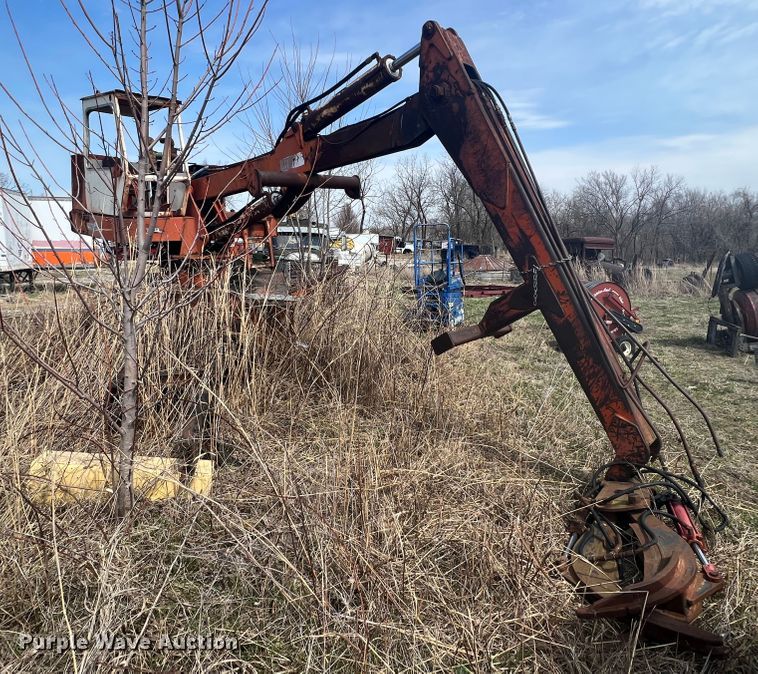 Dunham CZC260 log loader in Webb City, MO | Item JH9214 sold | Purple Wave