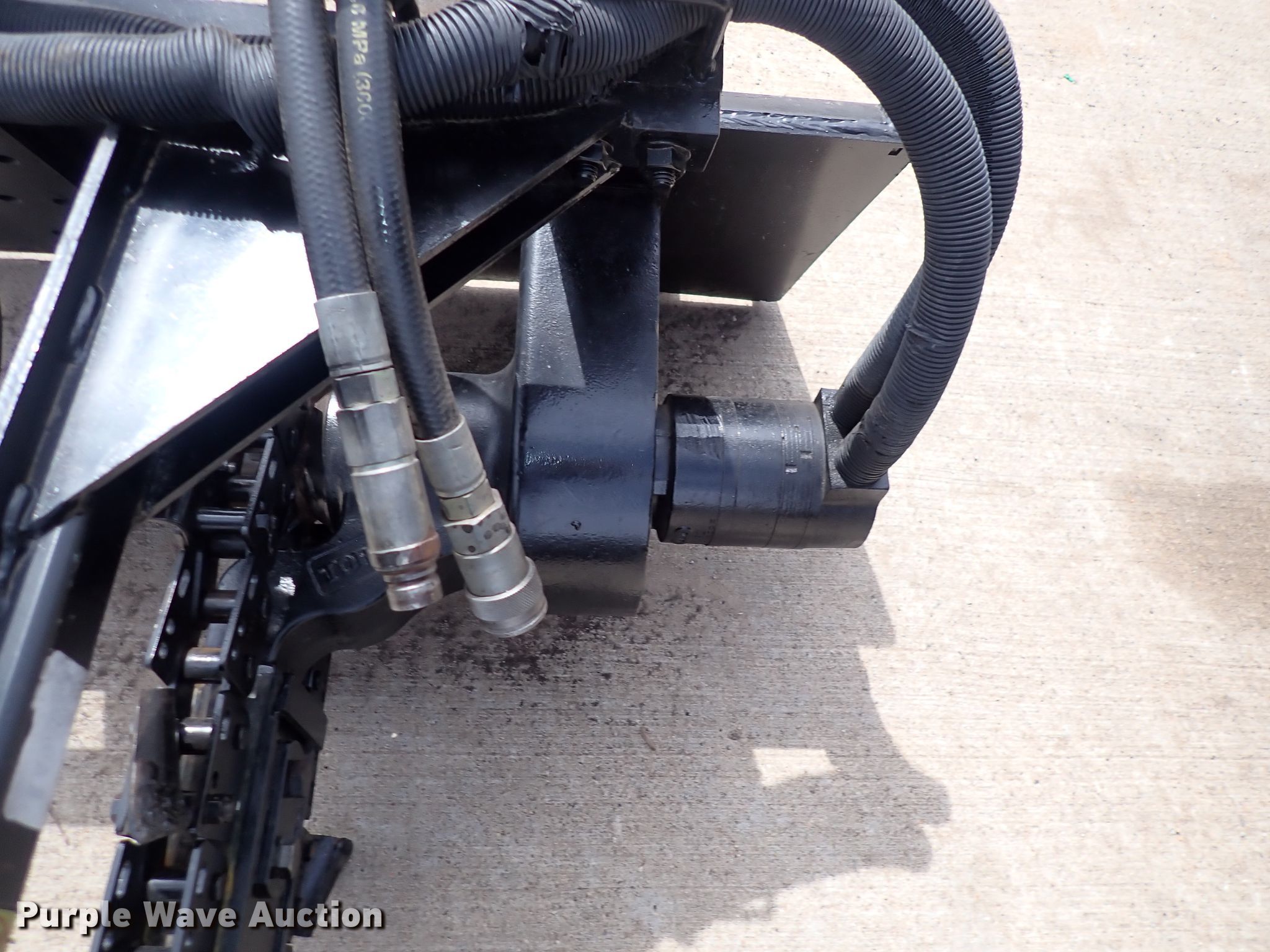 Toro Dingo compact utility loader trencher in Wichita, KS | Item HR9814 ...