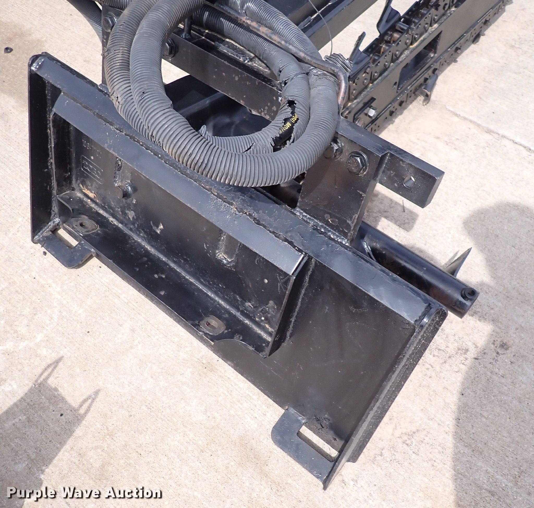 Toro Dingo compact utility loader trencher in Wichita, KS | Item HR9814 ...