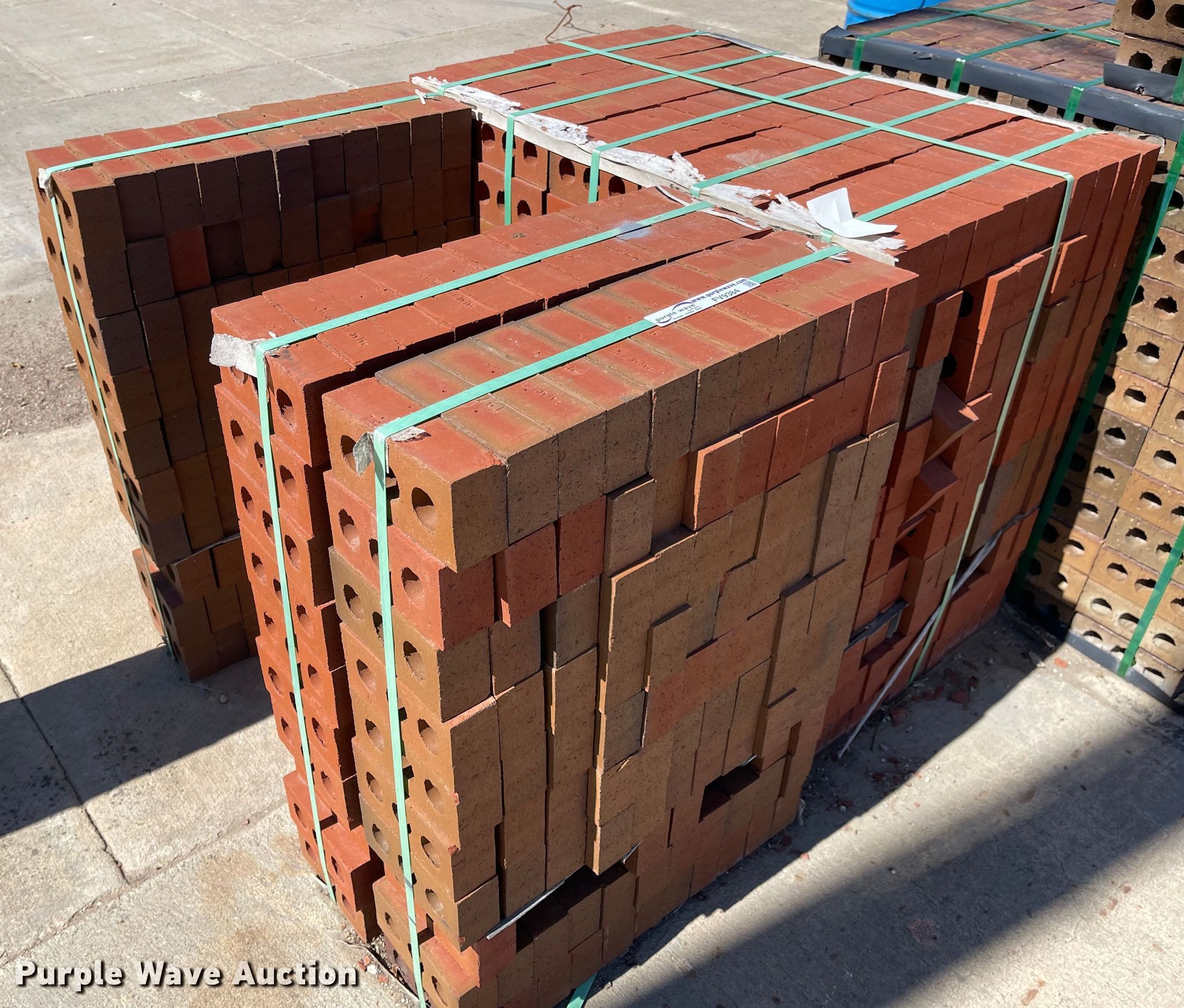 (9) bundles of bricks in Salina, KS | Item FV9384 sold | Purple Wave