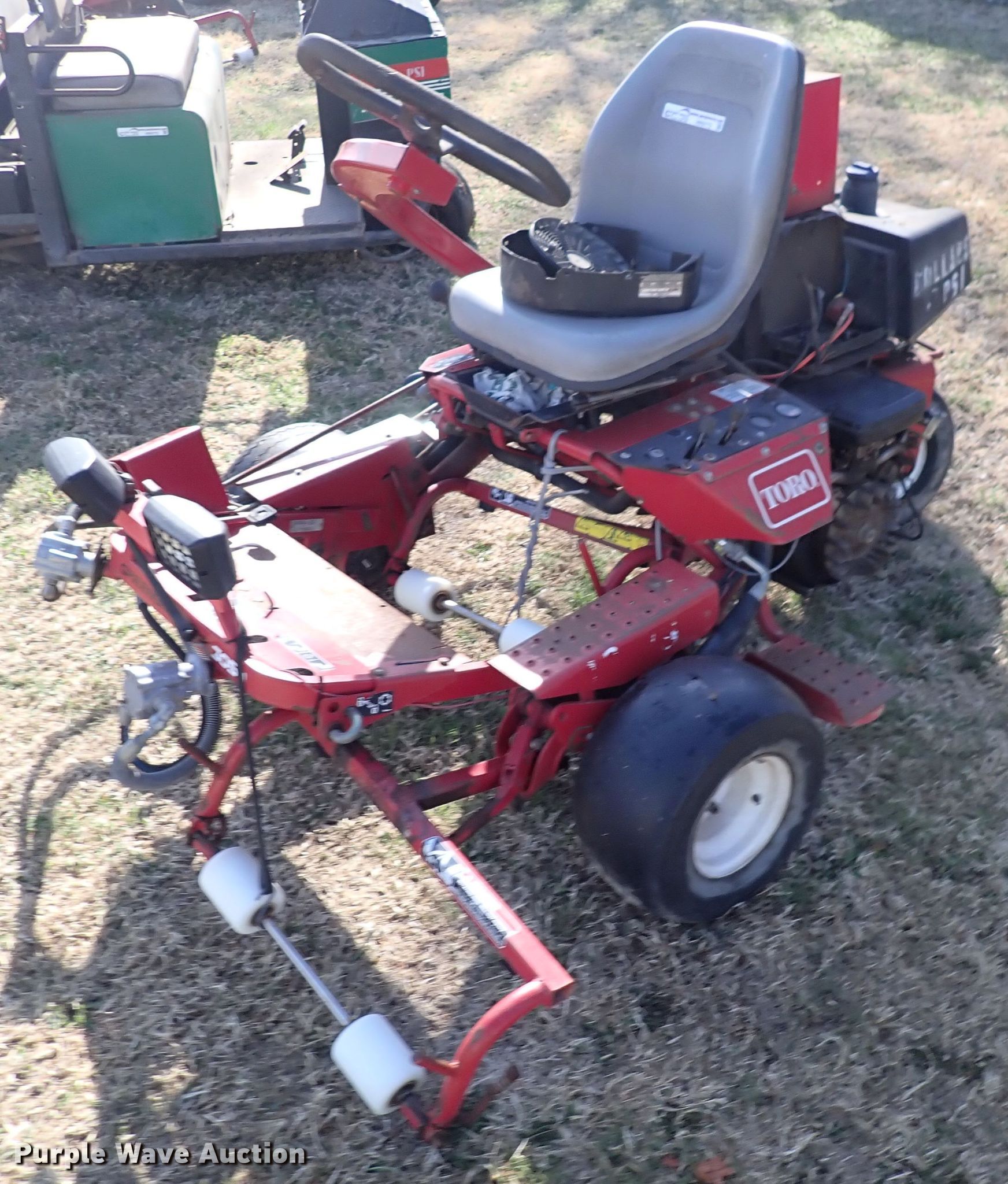 2002 Toro Greenmaster 3050 reel mower in Wichita, KS | Item HR9772 sold ...