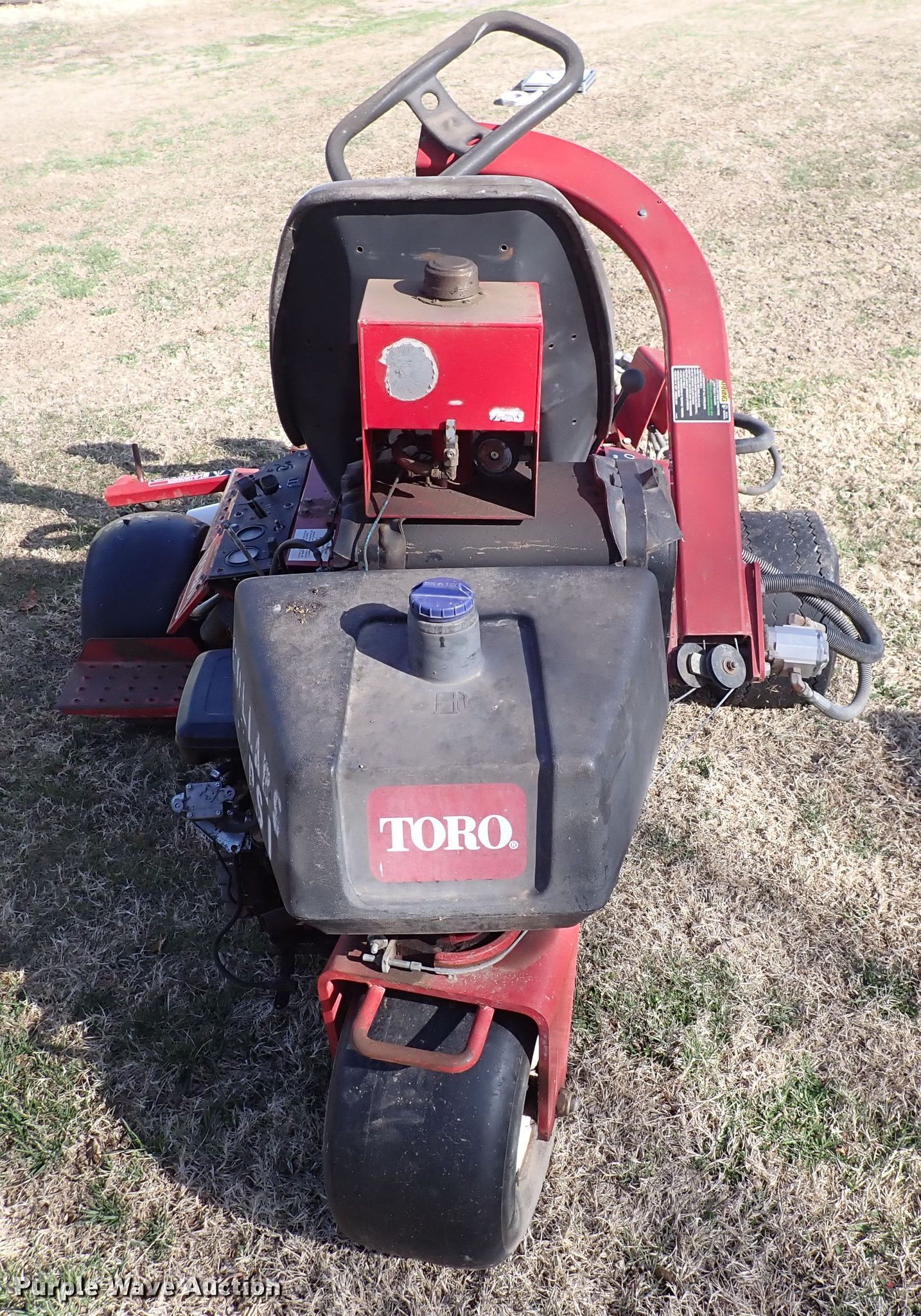 2002 Toro Greenmaster 3050 reel mower in Wichita, KS | Item HR9772 sold ...