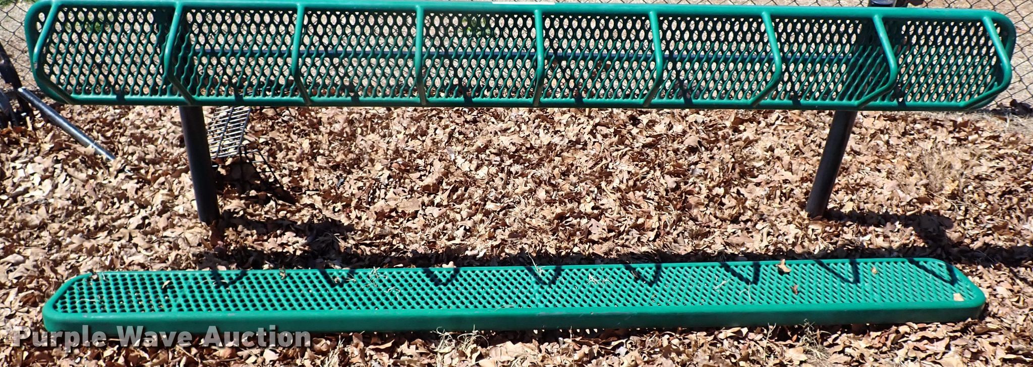 Metal golf bag rack in Edmond, OK | Item KR9669 sold | Purple Wave