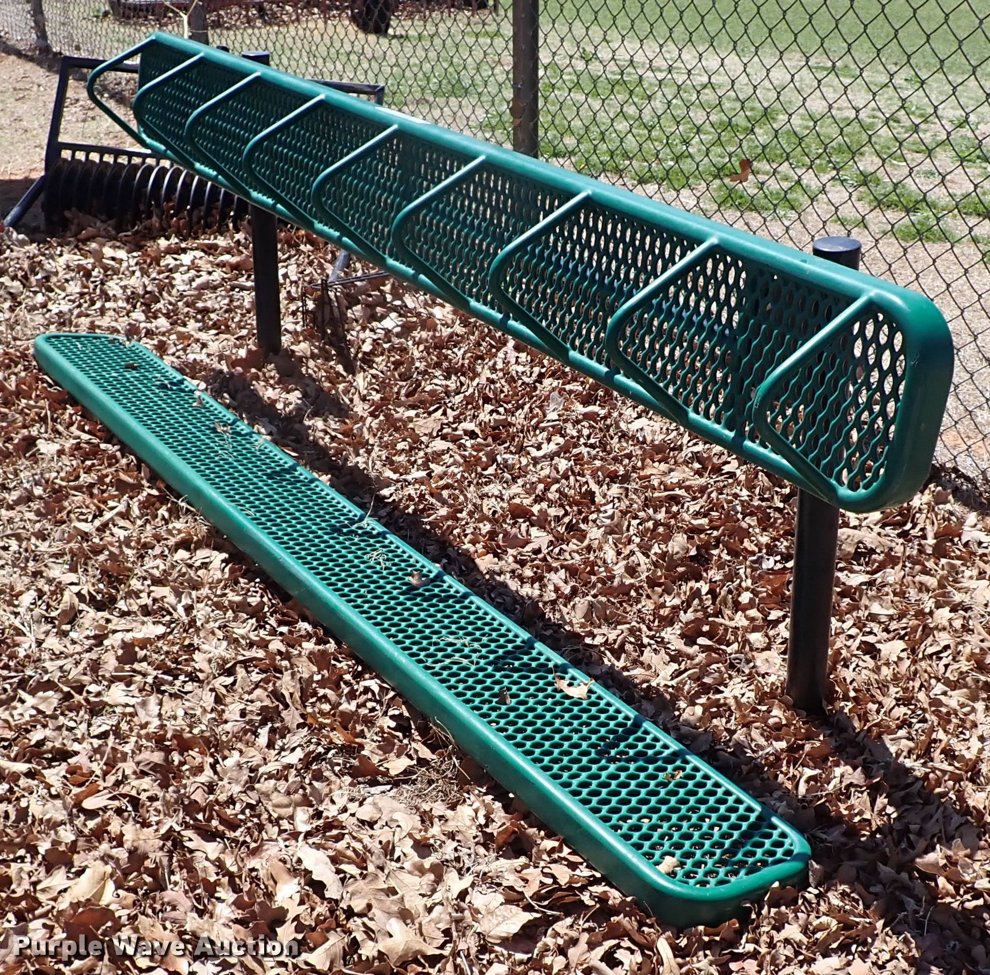 Metal golf bag rack in Edmond, OK | Item KR9669 sold | Purple Wave