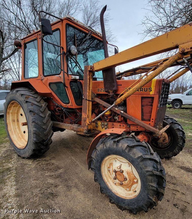 1990 Belarus 822 MFWD tractor in Moran, KS | Item HF9324 sold | Purple Wave