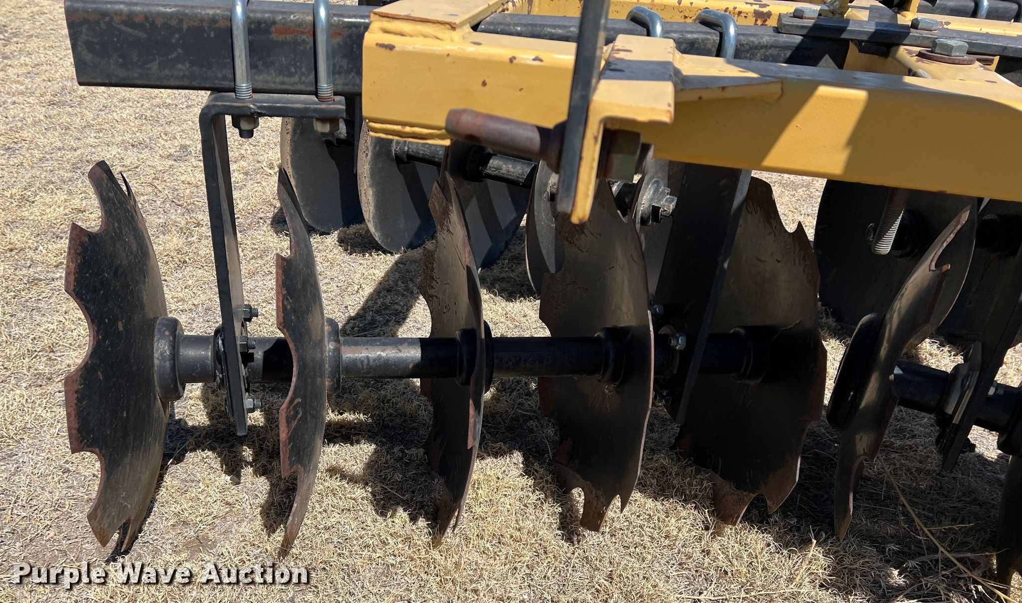 King Kutter tandem disk in Rolla, KS | Item IG9385 sold | Purple Wave