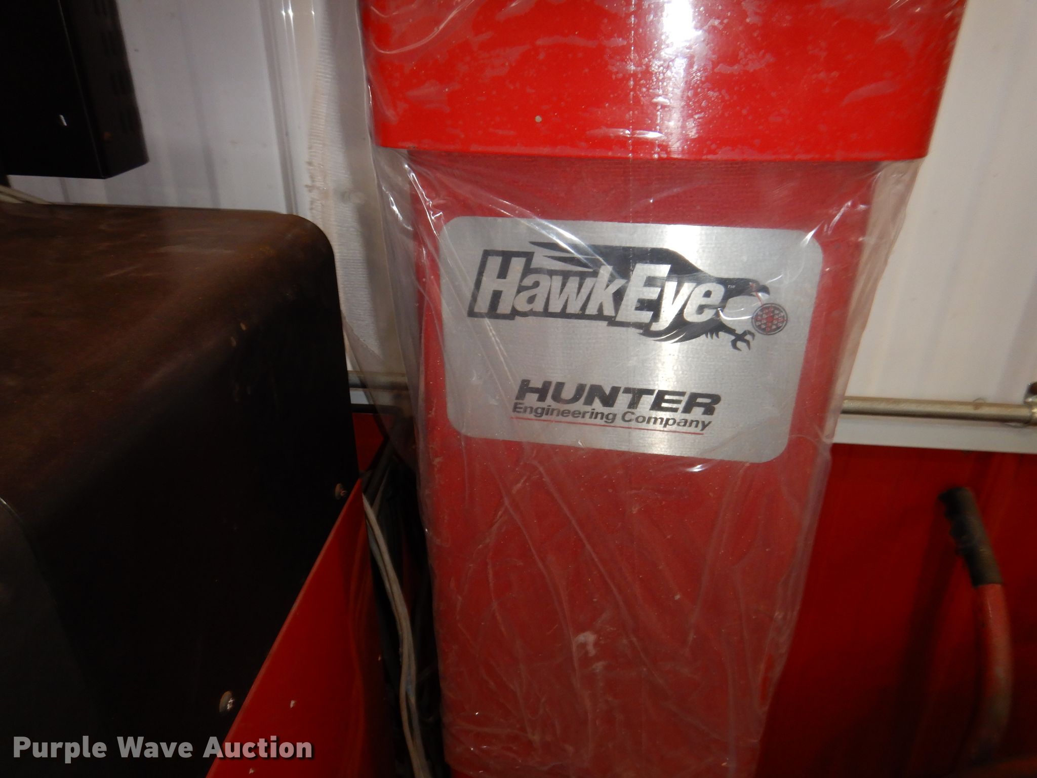 Hunter Hawkeye WI330 alignment machine in Ottumwa, IA | Item JK9371 ...