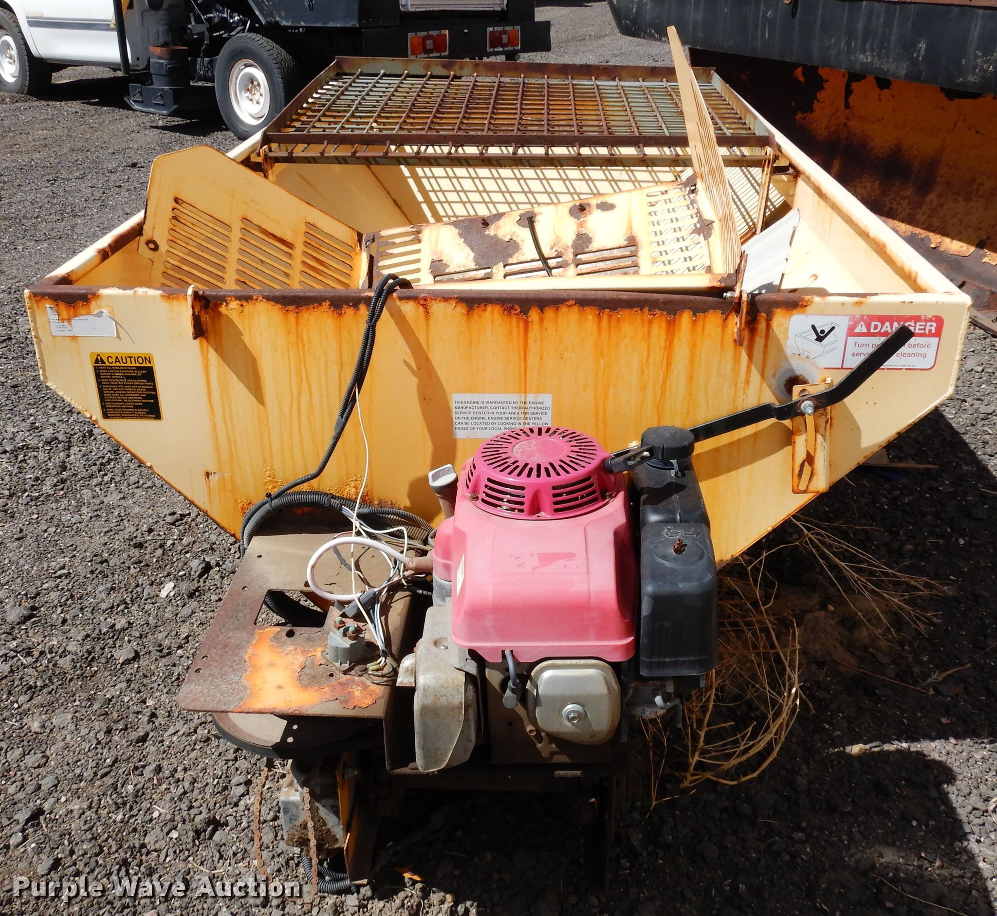 Meyer Diamond spreader in Colorado Springs, CO | Item LT9800 sold ...
