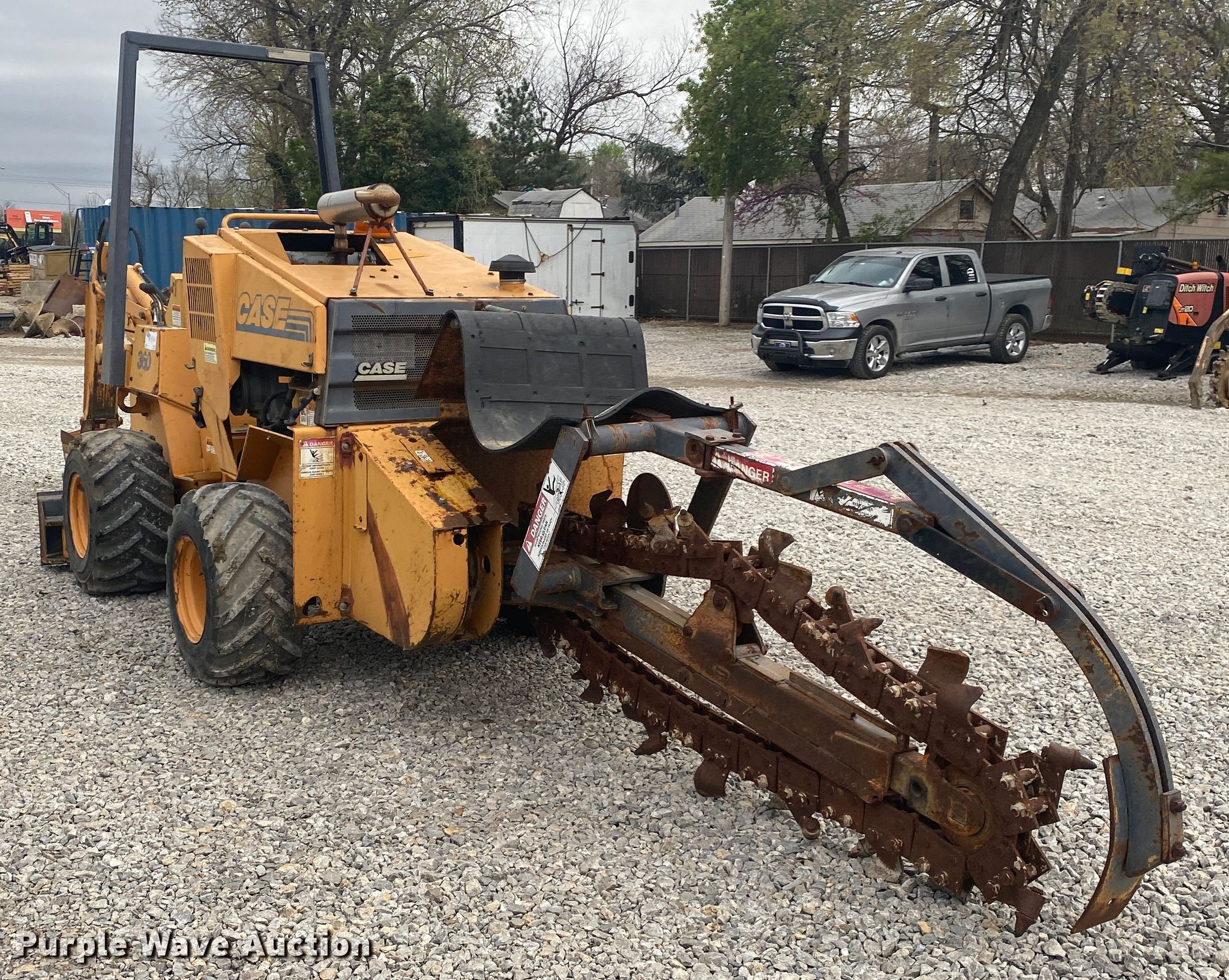 2000 Case 360 trencher in Tulsa, OK | Item DM4052 sold | Purple Wave