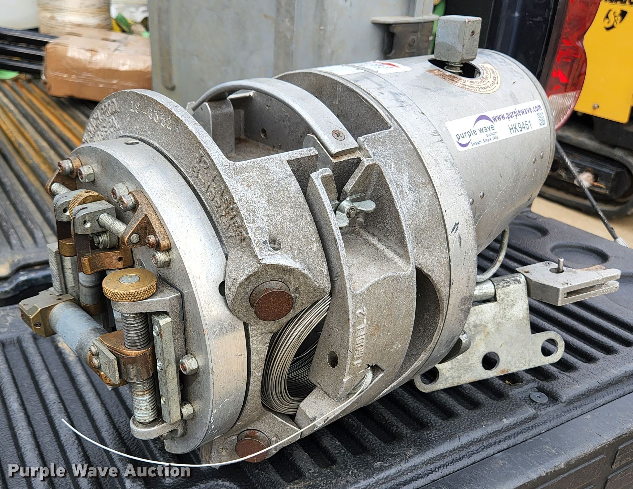 GMP J2 cable lashing machine in Bridgeton, MO | Item HK9461 sold ...