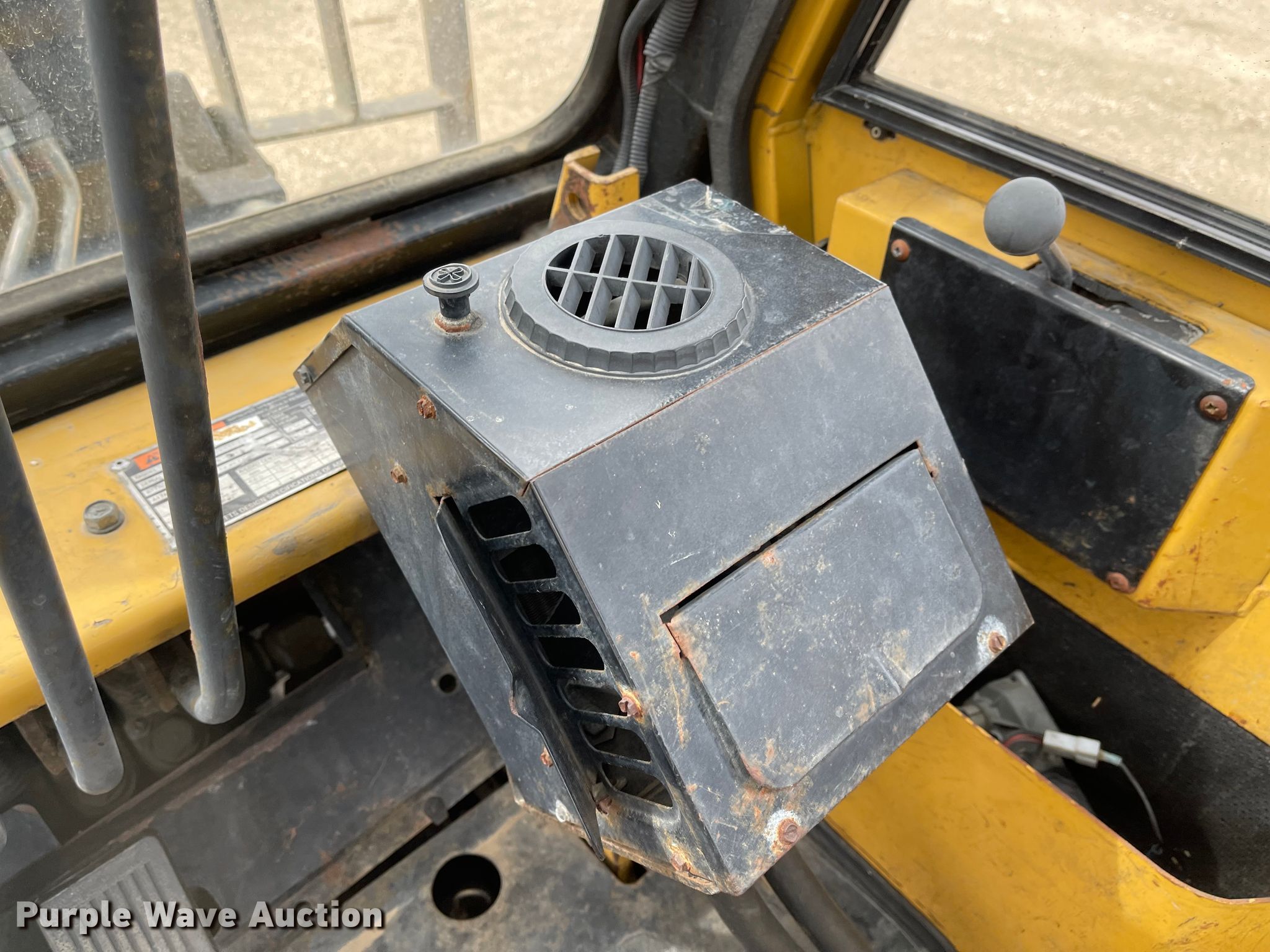 Caterpillar GP50K forklift in Wamego, KS | Item MJ9566 sold | Purple Wave