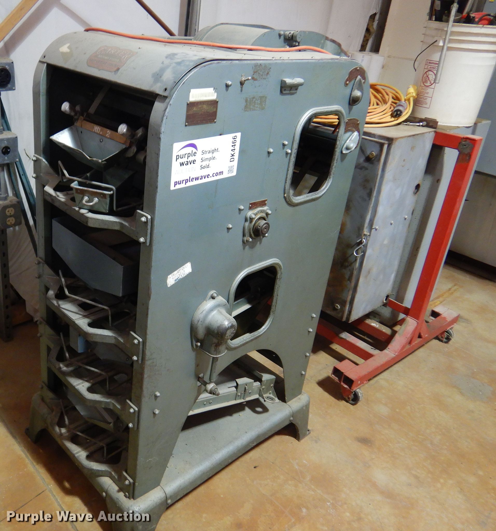 Carter-Day dockage tester in Stillwater, OK | Item DK4466 sold | Purple ...