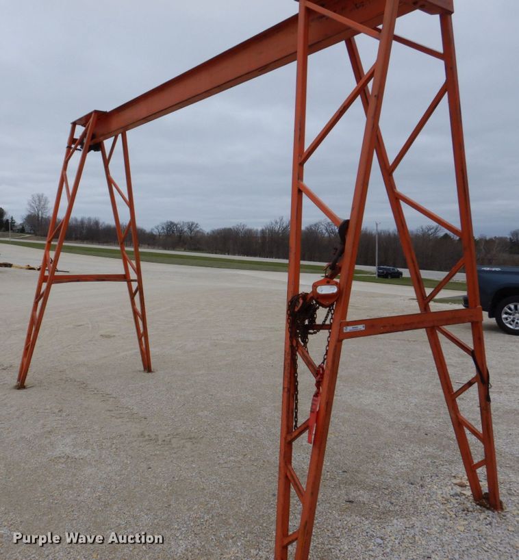 A-frame hoist in Decorah, IA | Item MF9044 sold | Purple Wave