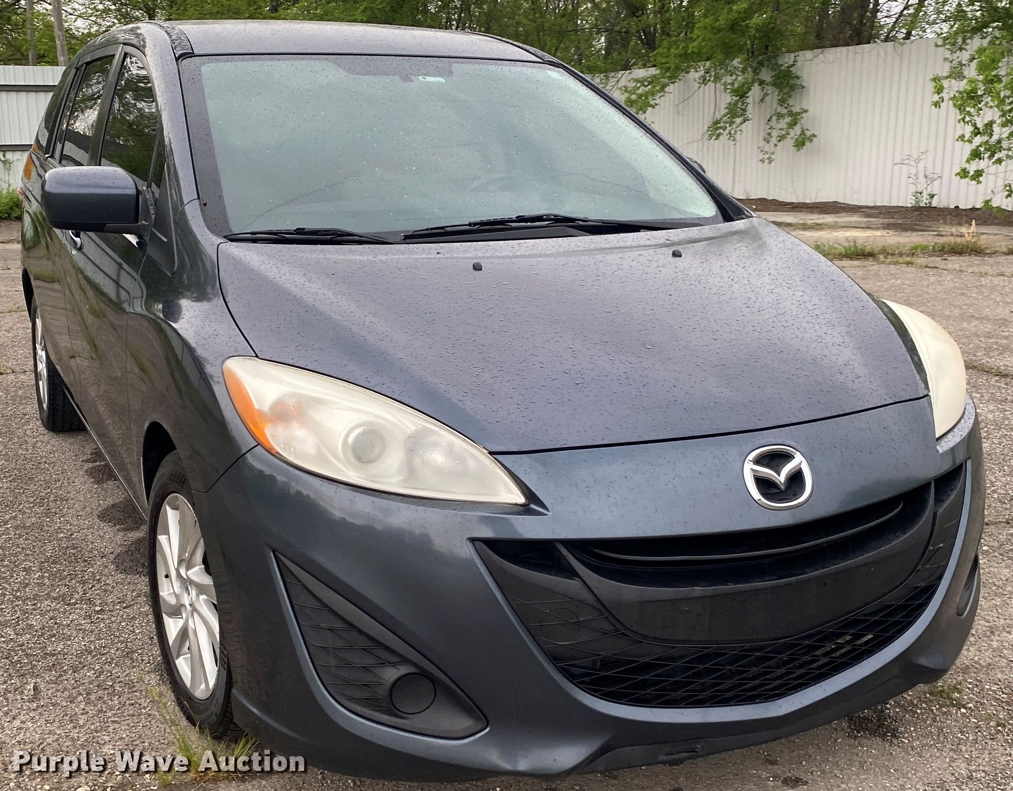 2011 Mazda Mazda5 van in Catoosa, OK | Item JL9027 sold | Purple Wave