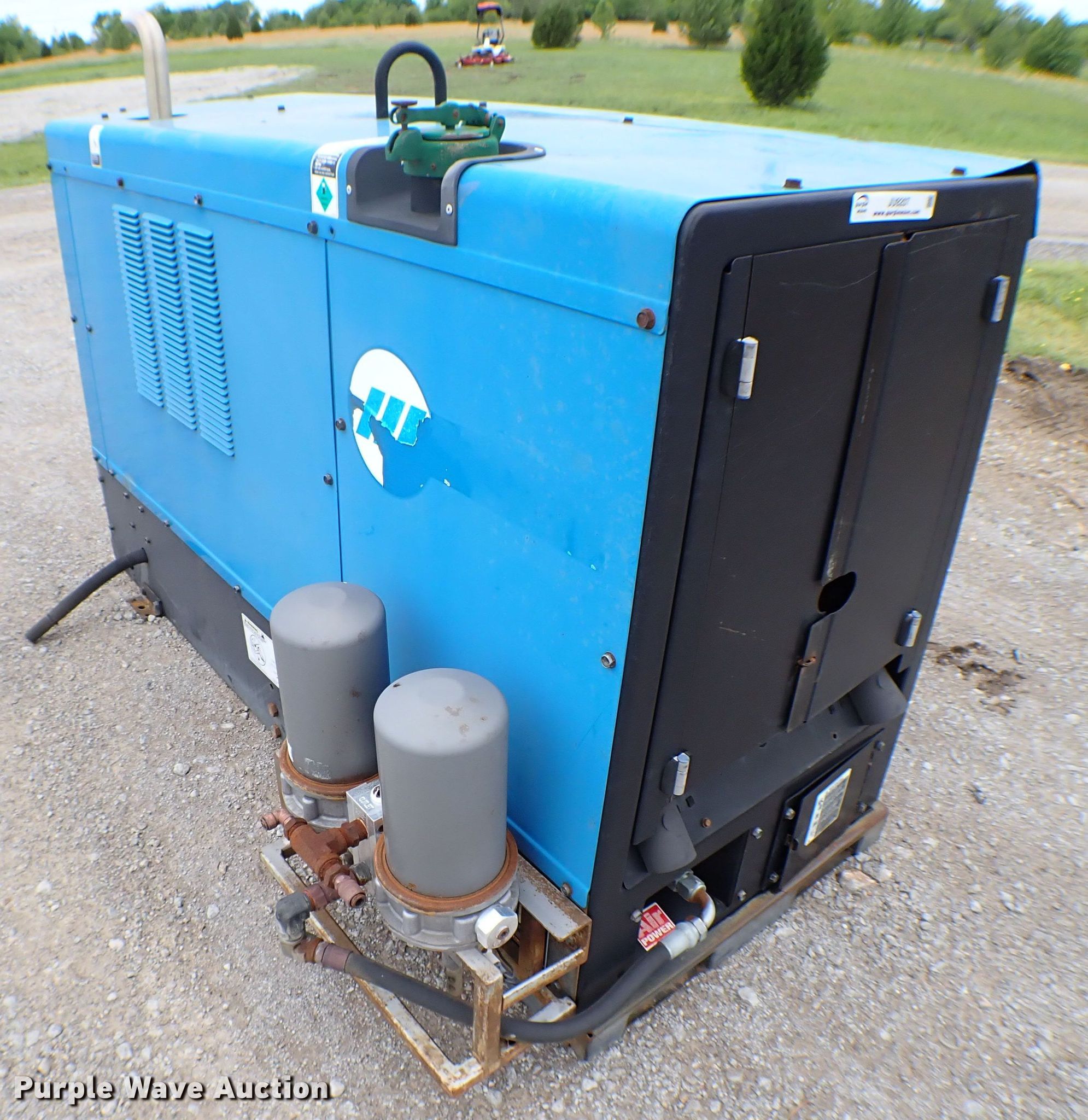 Miller Big Blue Air Pak welder in Collinsville, OK | Item JU9207 sold ...