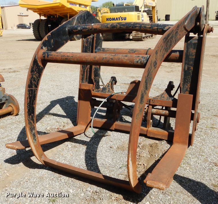 Rockland grapple forks in Kansas City, KS | Item JX9170 sold | Purple Wave