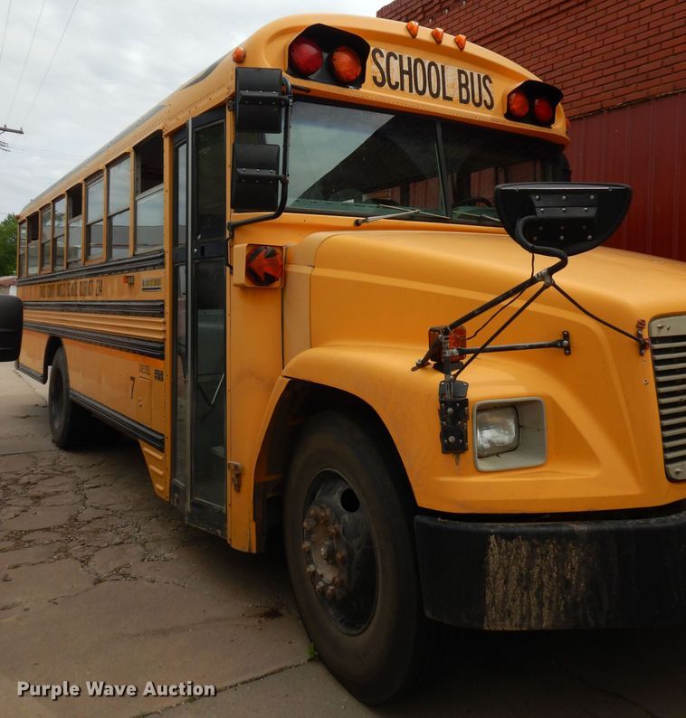 2001 Freightliner FS65 school bus in Cottonwood Falls, KS | Item DT9804 ...