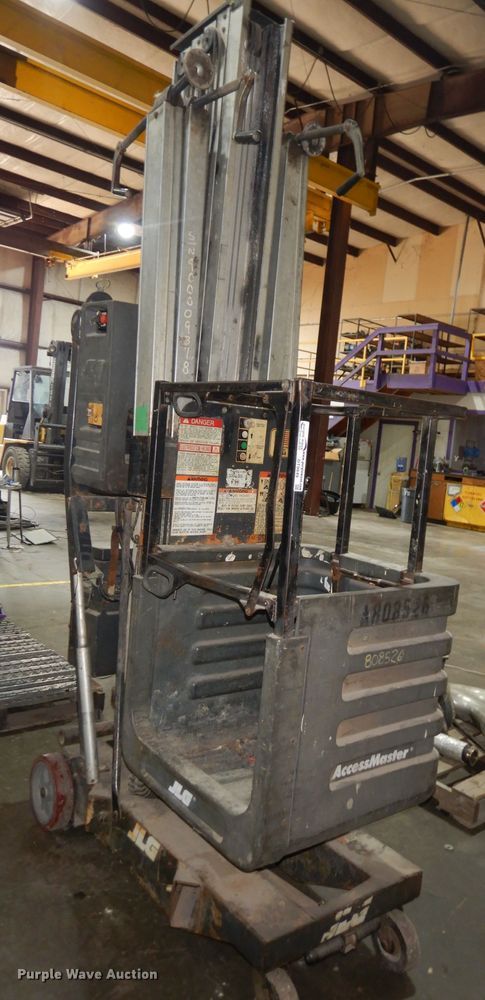 JLG AccessMaster AM-36 vertical lift in Manhattan, KS | Item DT9849 ...