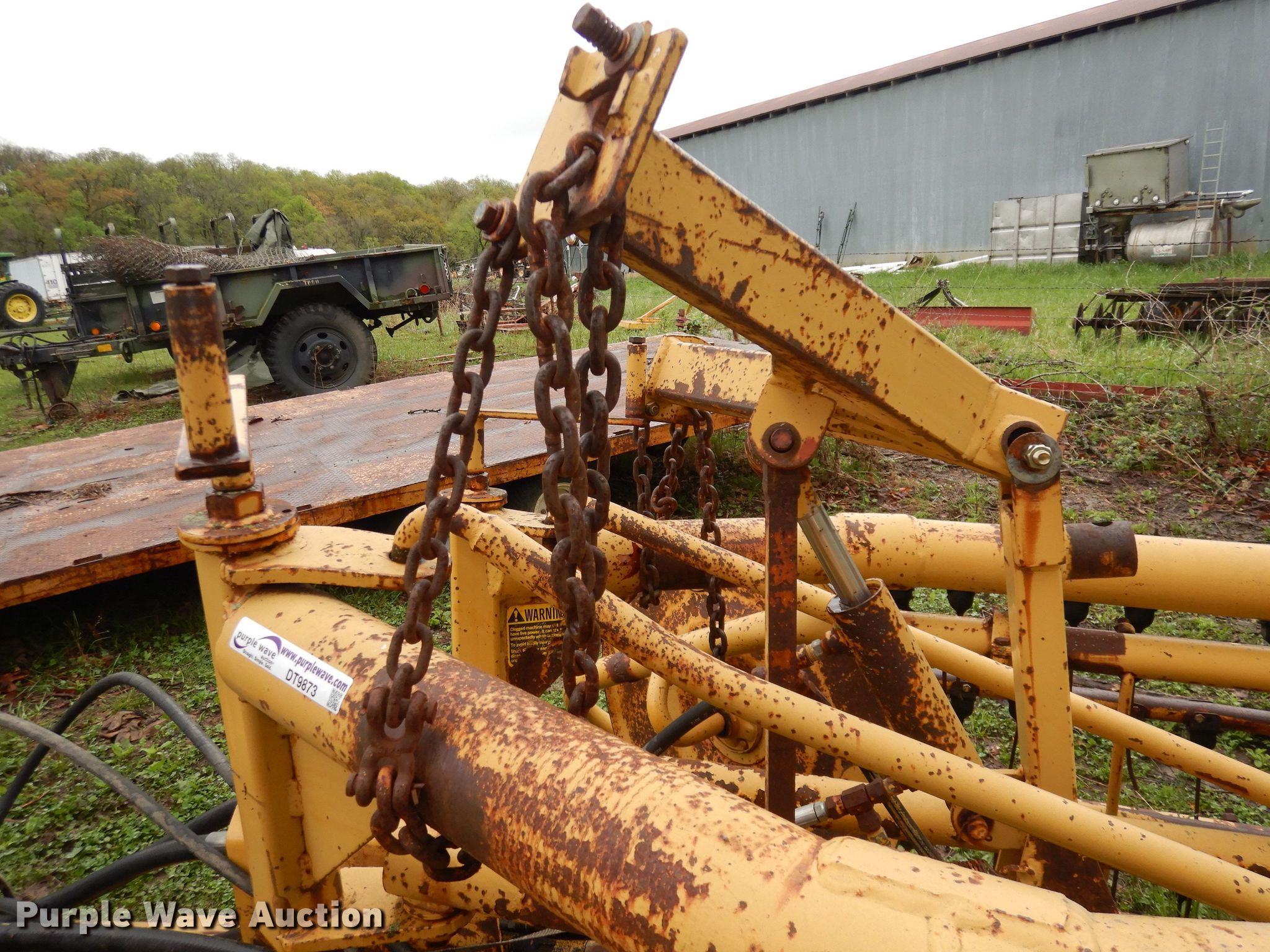 1989 Vermeer R23 hay rake in Topeka, KS | Item DT9873 sold | Purple Wave