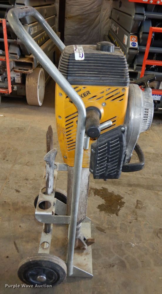 2008 Wacker BH24 jackhammer in Topeka, KS | Item DT9790 sold | Purple Wave