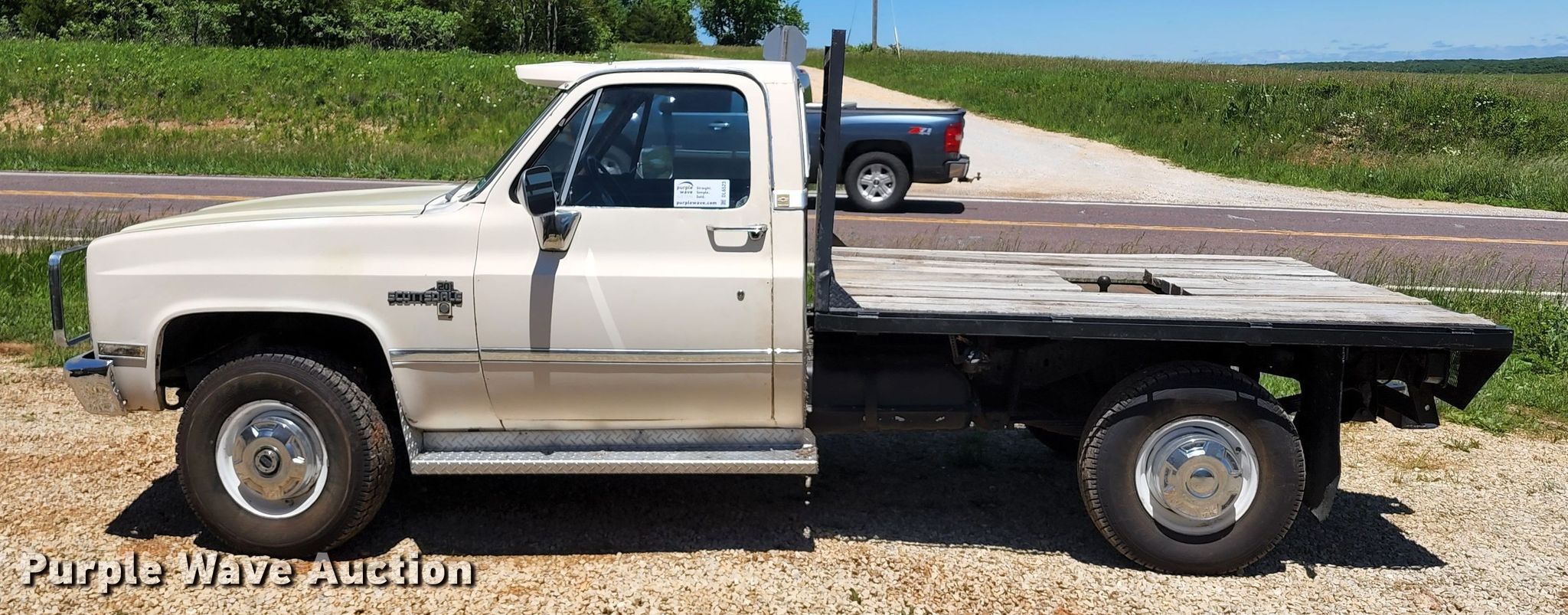 1983 Chevrolet K20 flatbed pickup truck in Cole Camp, MO | Item DL6523 ...