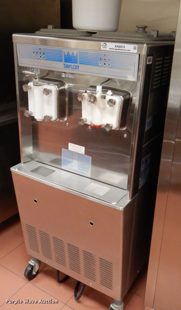 Taylor 632-33 ice cream/yogurt machine in Des Moines, IA | Item KN9974 ...