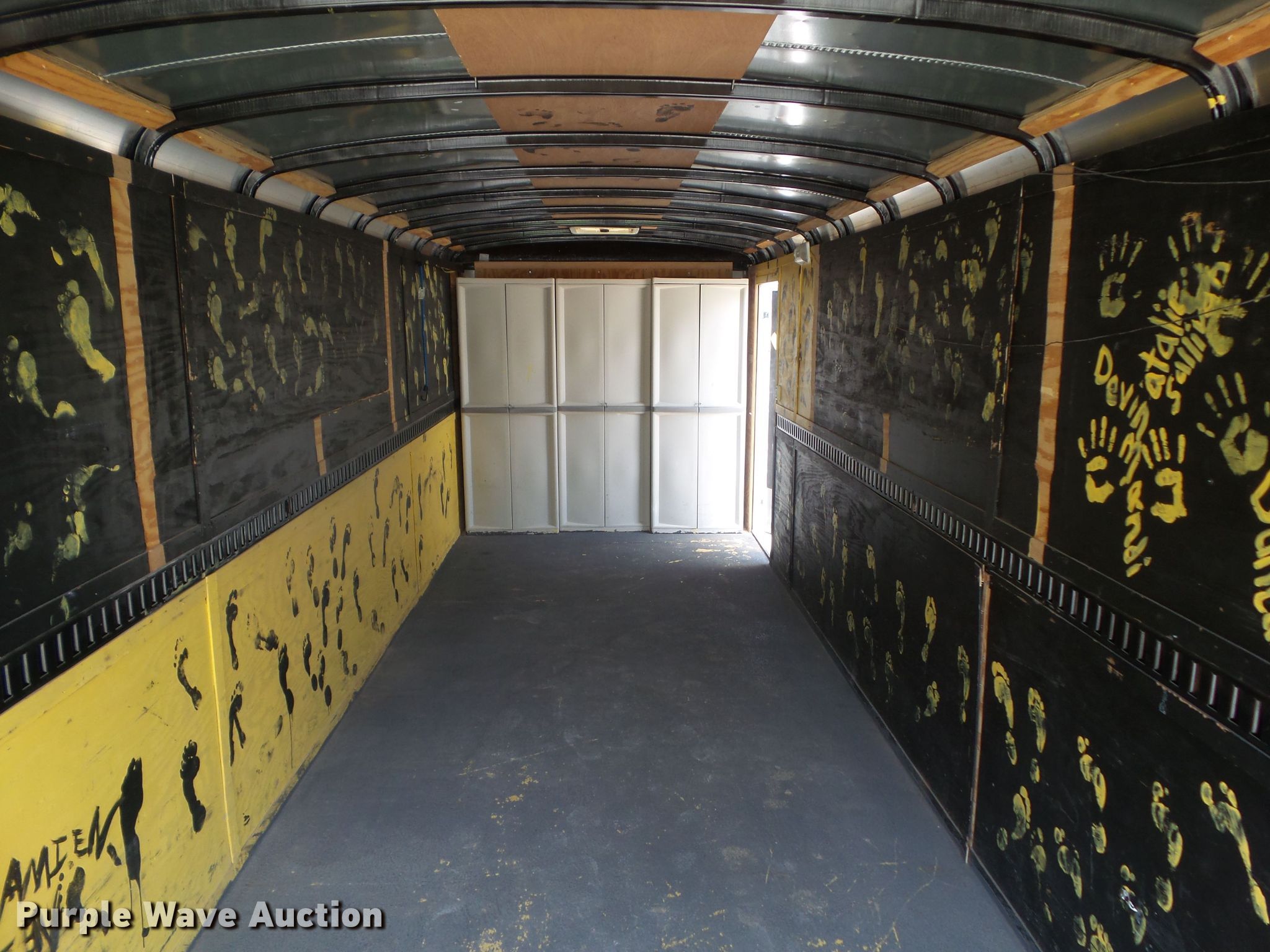 2009 Doolittle enclosed cargo trailer in Winterset, IA | Item DA7212 ...
