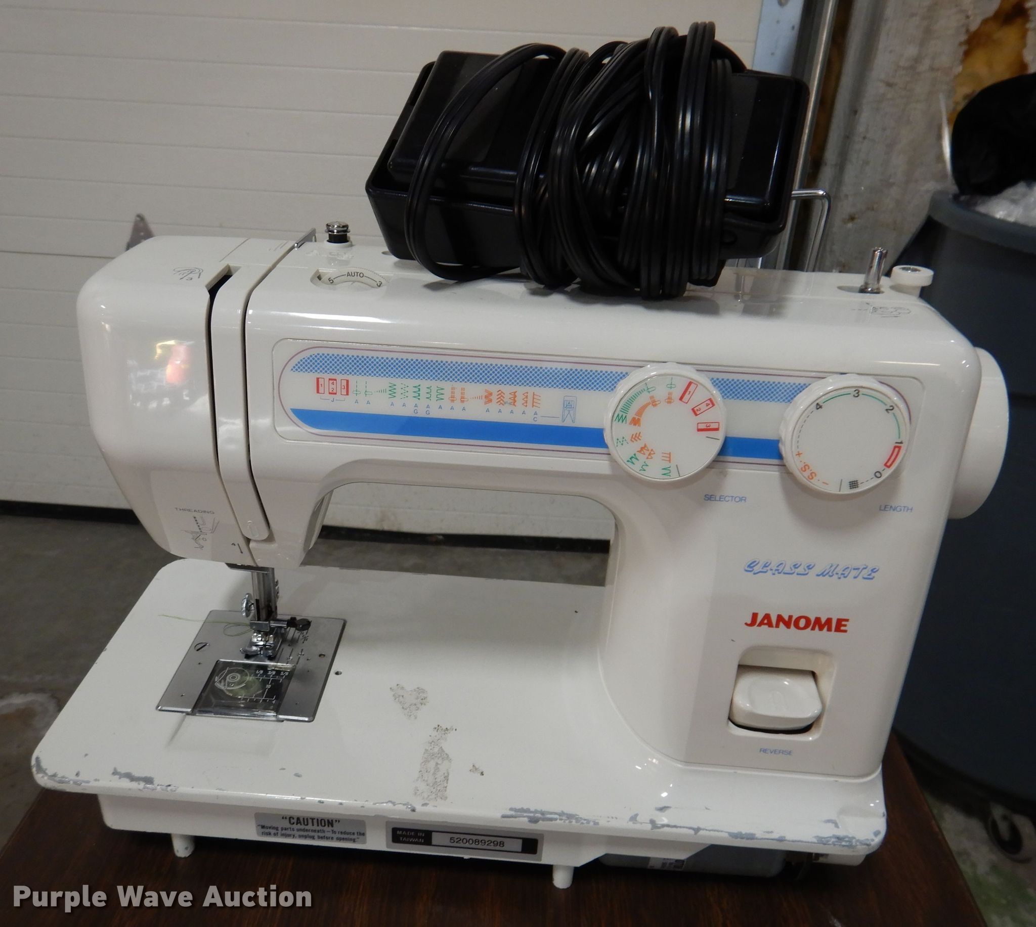 Janome S-750 sewing machine in Ankeny, IA | Item KG9920 sold | Purple Wave
