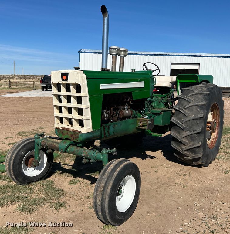 Oliver 1950T tractor in Ulysses, KS | Item IG9489 sold | Purple Wave