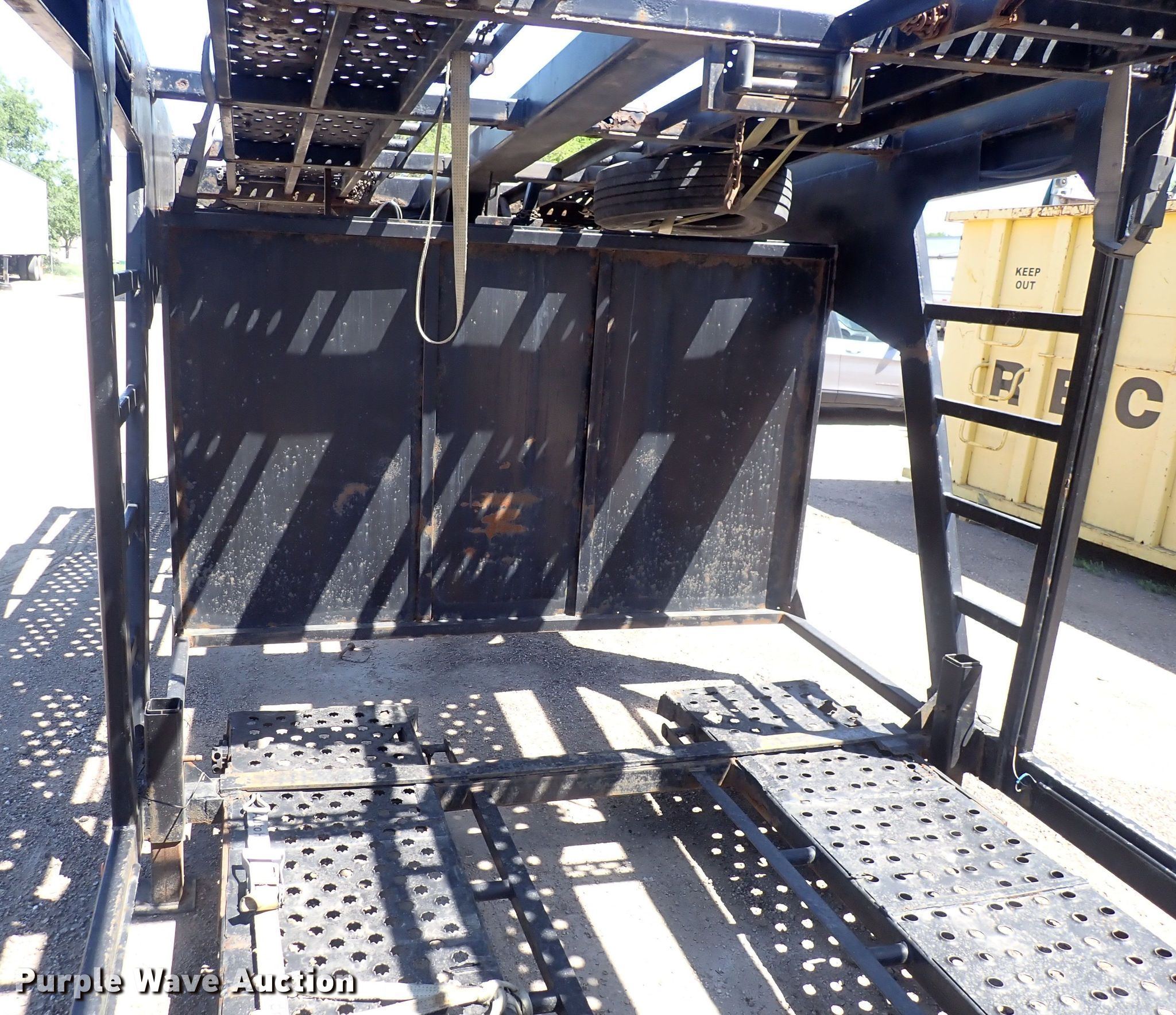 1998 Wanco car carrier in Wichita, KS | Item DS7051 sold | Purple Wave