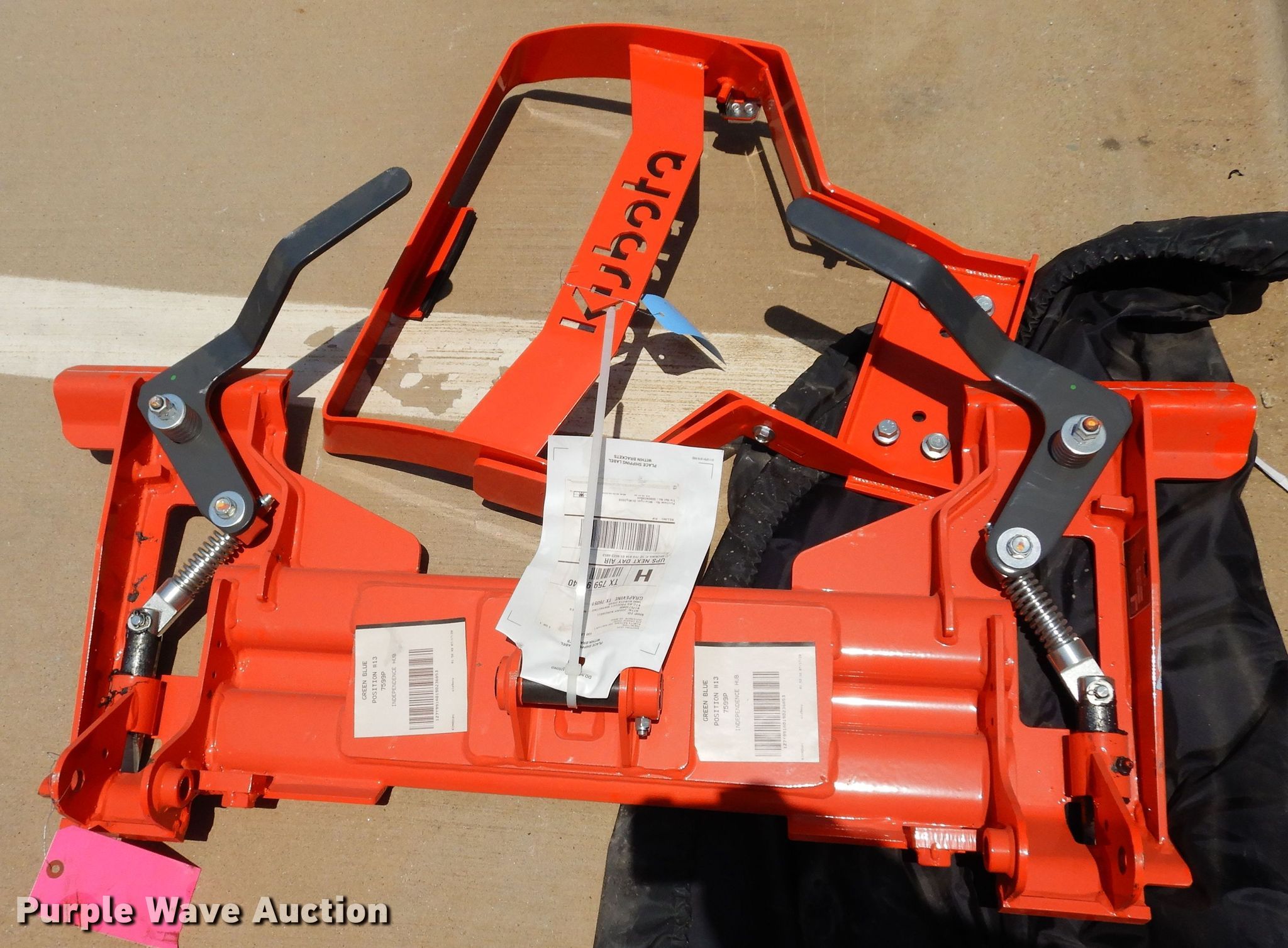 Kubota BX2410 mounting plate in Grapevine, TX | Item DH8517 sold ...