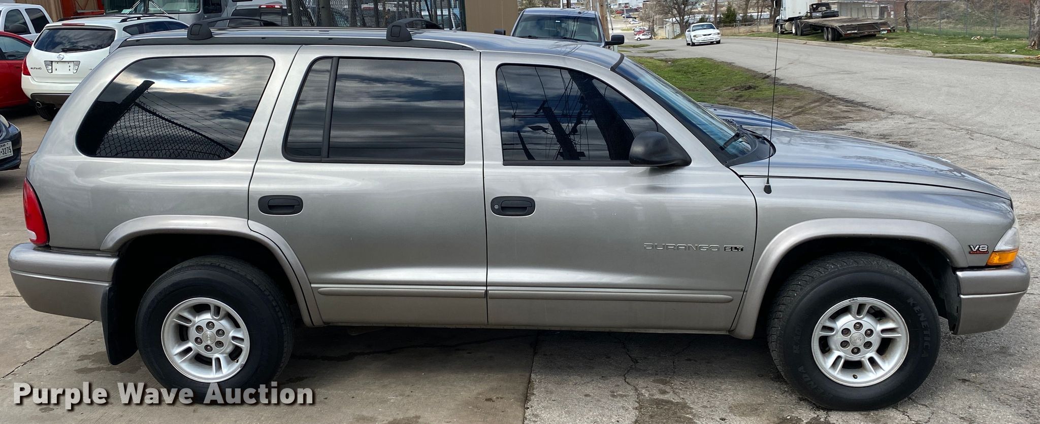 2000 Dodge Durango SUV in Tulsa, OK | Item JL9059 sold | Purple Wave