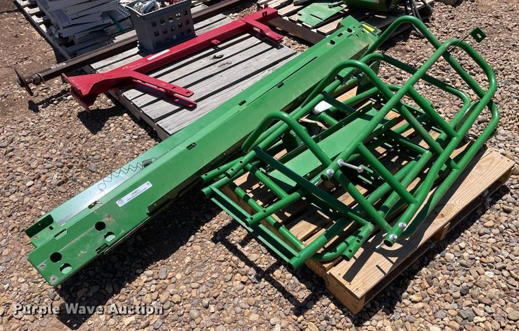 John Deere cotton stripper body parts in Floydada, TX | Item JX9851 ...
