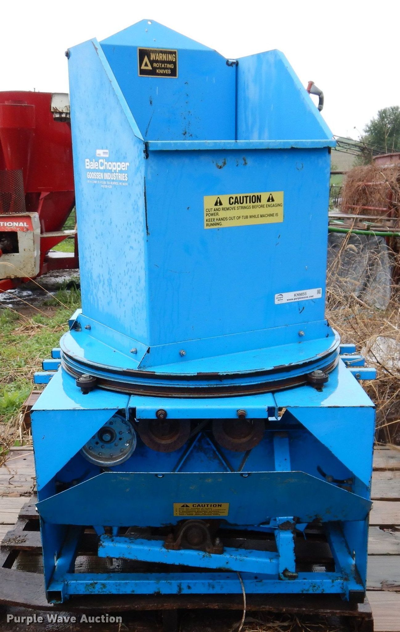 Goossen SC-2 bale chopper in Mapleton, IA | Item KN9855 sold | Purple Wave