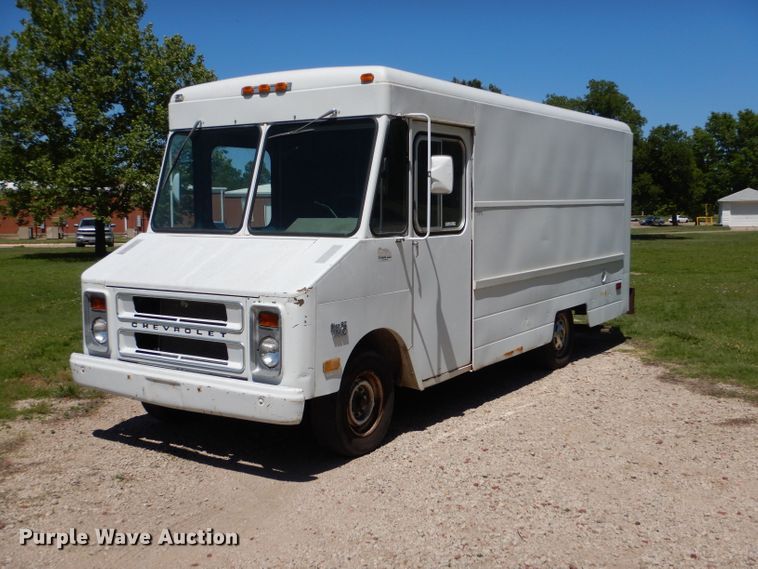 1982 Chevrolet Step Van 30 delivery truck in Larned, KS | Item LS9240 ...