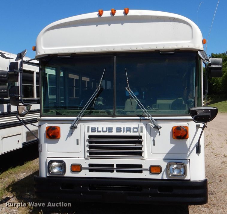 1991 Blue Bird school bus in Larned, KS | Item LS9244 sold | Purple Wave