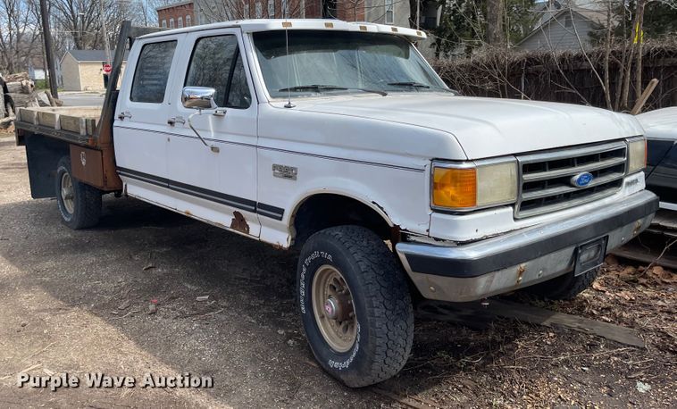 1990 Ford F350 Crew Cab flatbed pickup truck in Lawrence, KS | Item ...