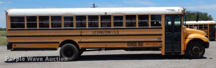 2006 IC PB105 school bus in Lexington, TX | Item DR1859 sold | Purple Wave