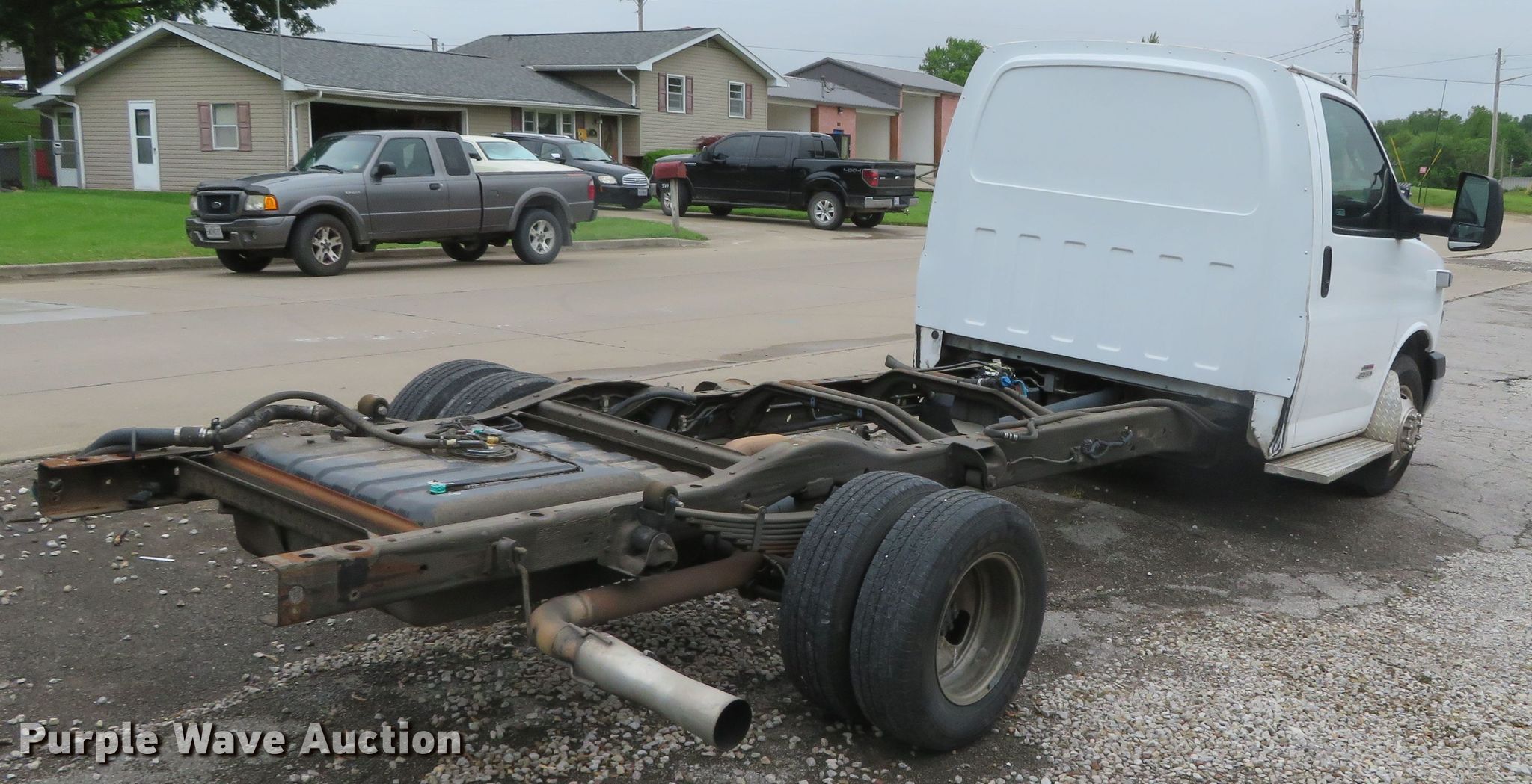 2016 Chevrolet Express 4500 van cab and chassis in Perryville, MO ...