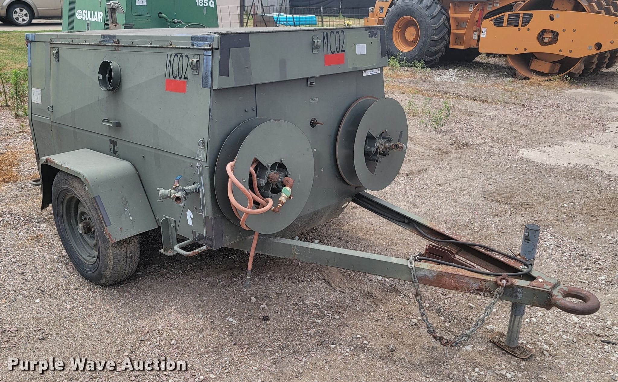 1994 Davey air compressor in Homer, NE | Item JC9814 sold | Purple Wave