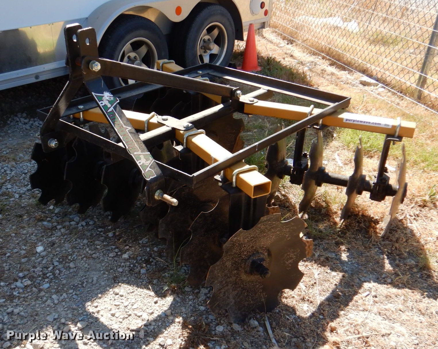 Armstrong Ag tandem disk in Plano, TX | Item DR1940 sold | Purple Wave