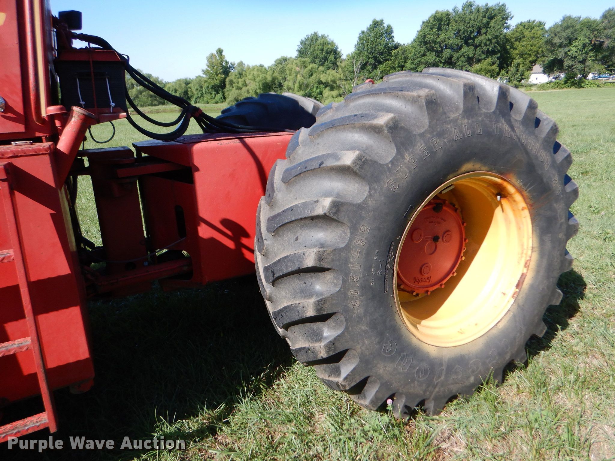 1975 Versatile 900 4WD tractor in Independence, KS | Item LP9422 sold ...
