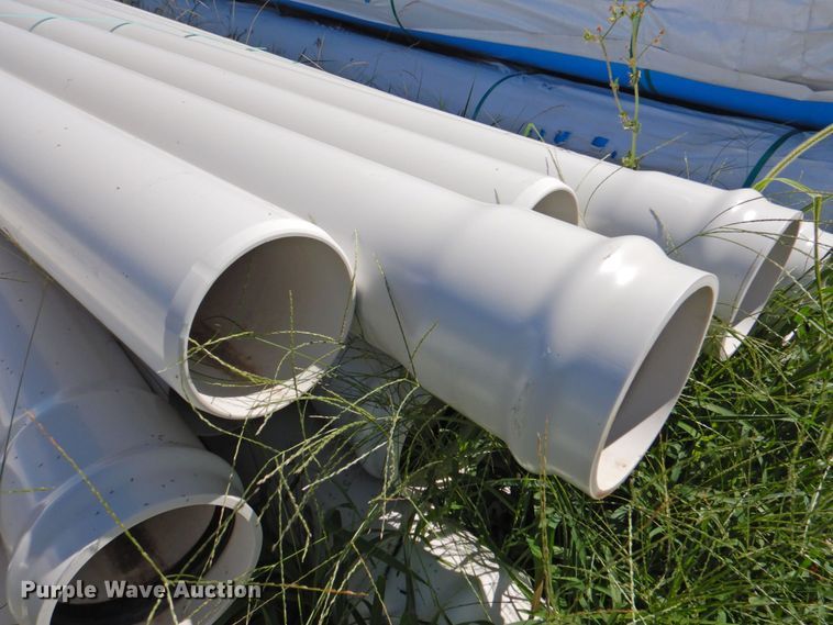 Approximately 48 pieces Sanderson SDR21 PVC pipe in Paola, KS | Item ...