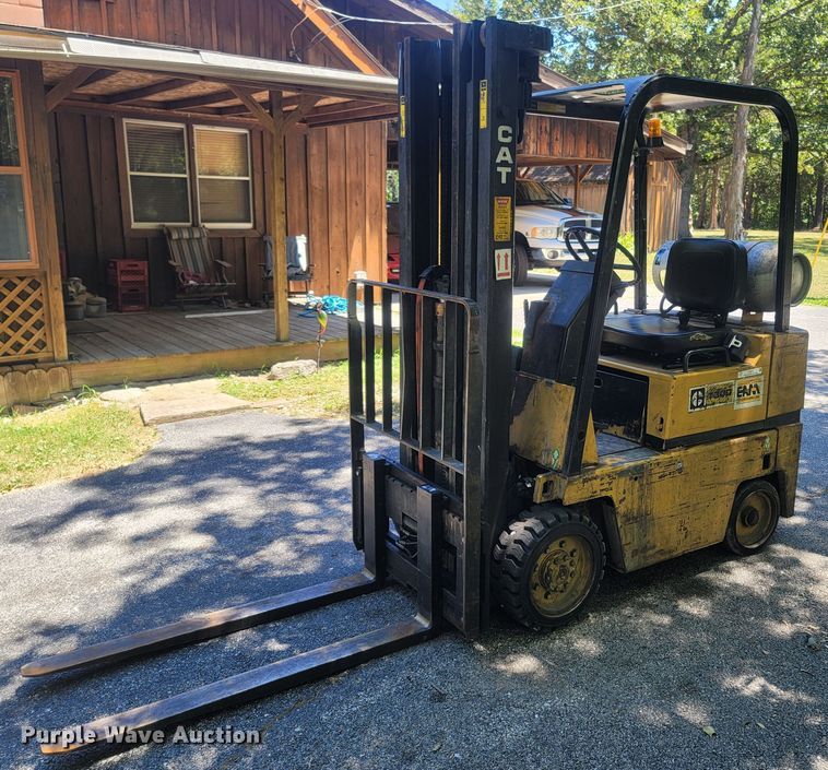 Caterpillar T30D forklift in Springfield, MO | Item LF9217 sold ...