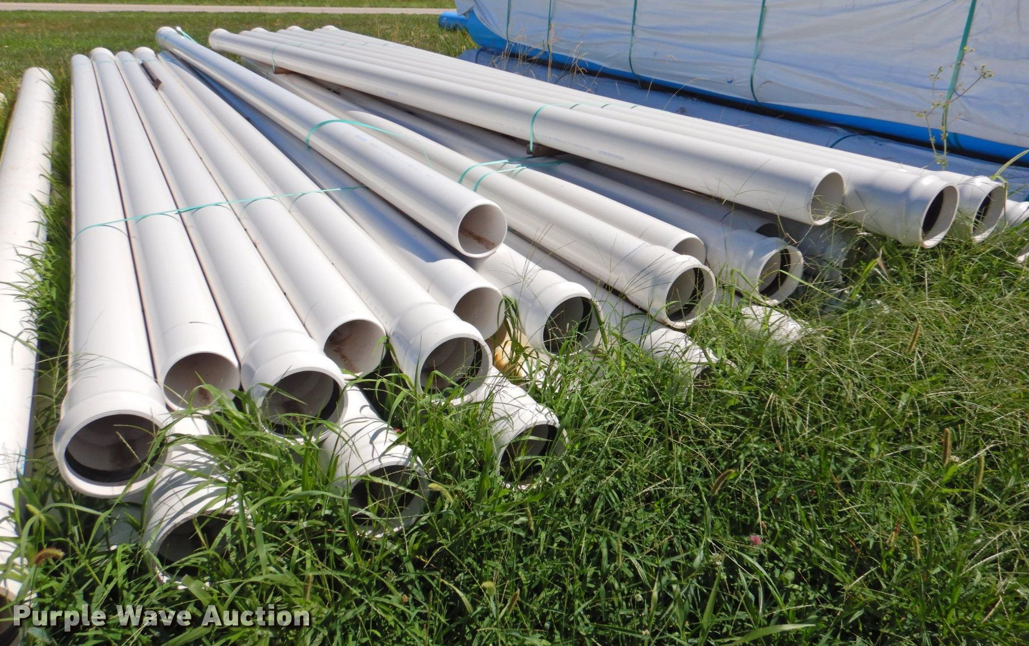 Approximately 48 pieces Sanderson SDR21 PVC pipe in Paola, KS | Item ...