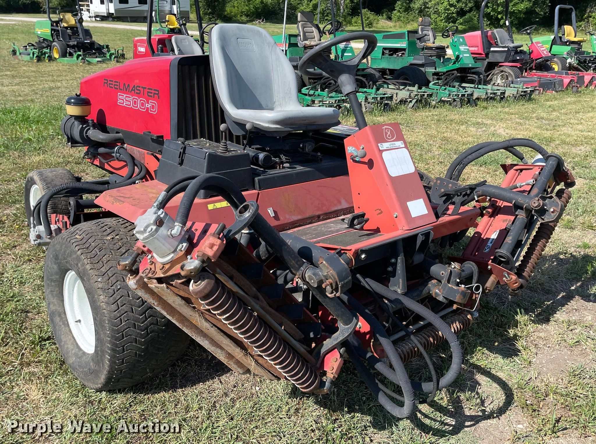 Toro Reelmaster 5500-D reel mower in Gas, KS | Item LF9226 sold | Purple Wave