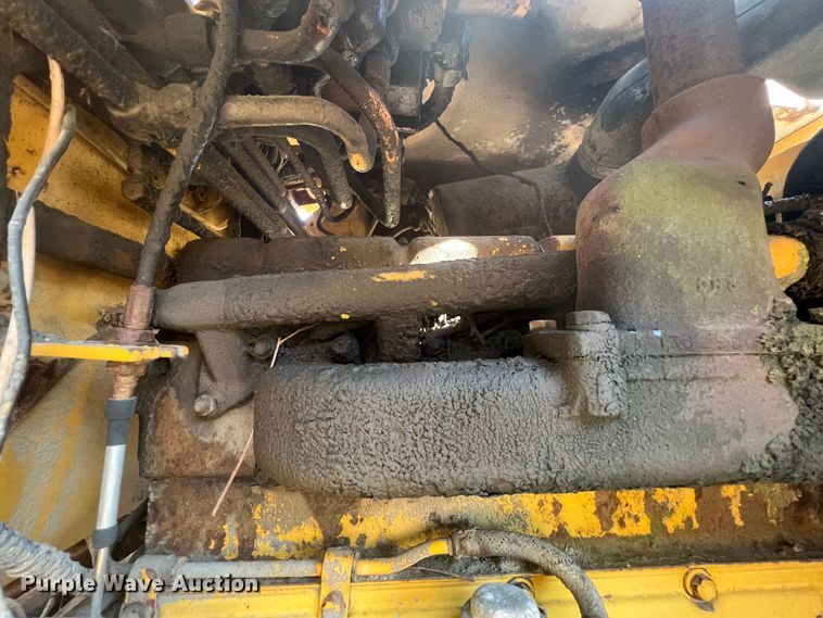 International 260A backhoe in Mound Valley, KS | Item HL9242 sold ...