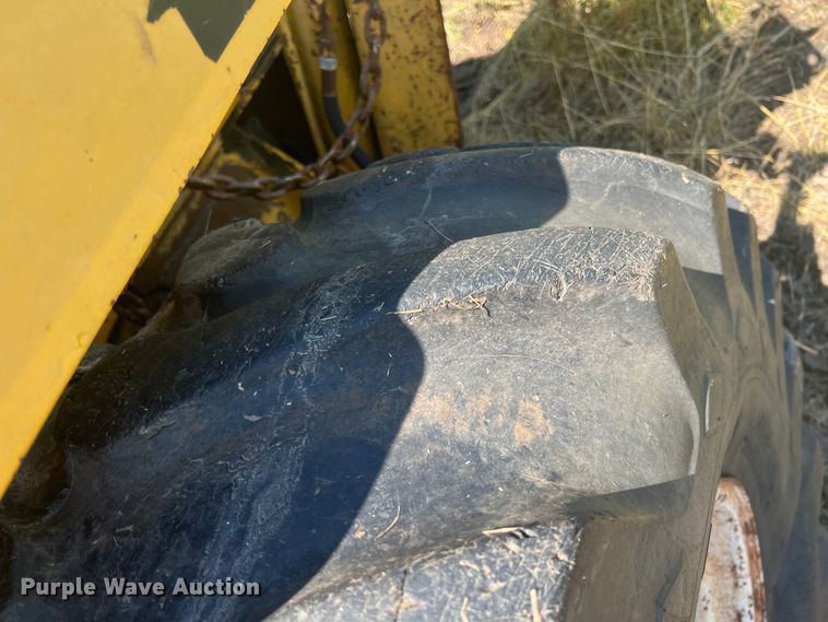 International 260A backhoe in Mound Valley, KS | Item HL9242 sold ...